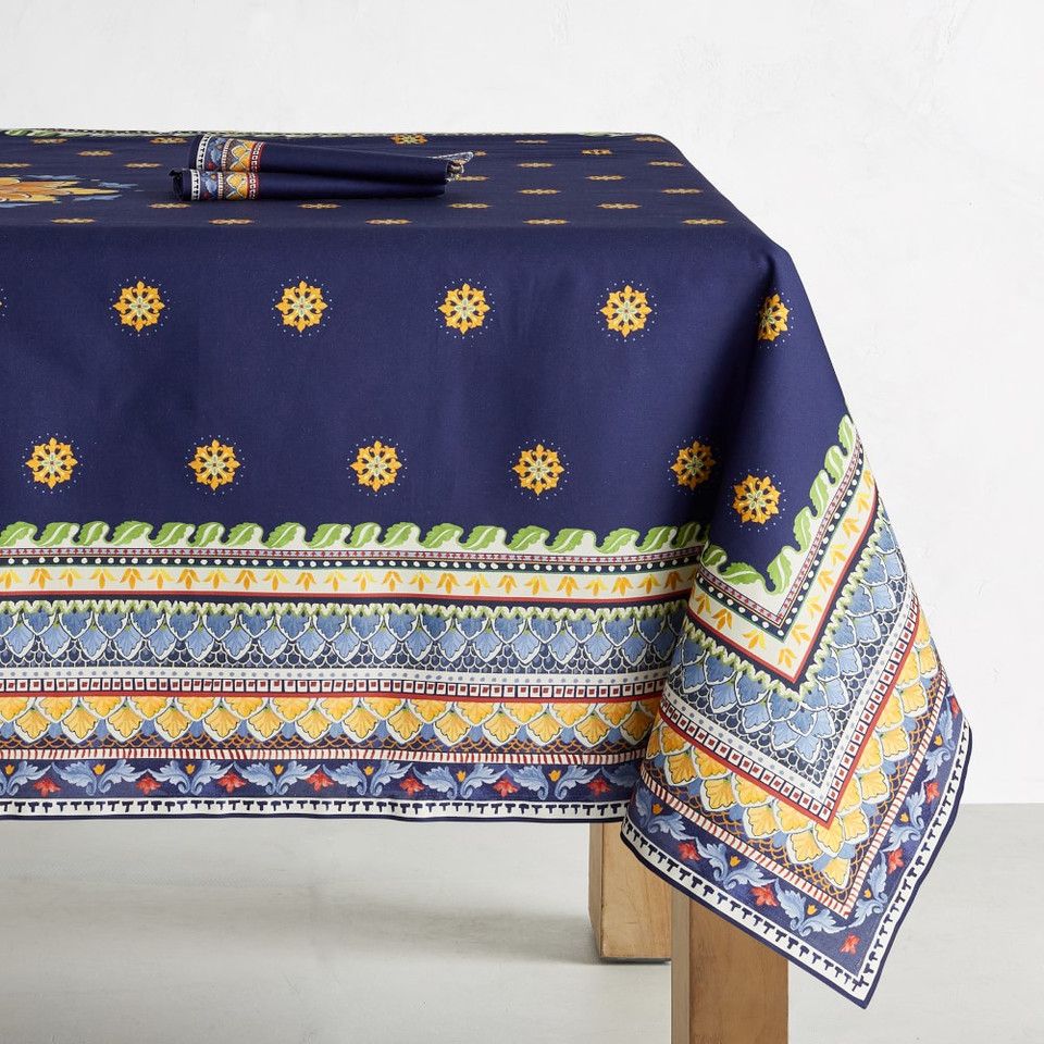 Polyester Table Cloths 4000 x 1400 - PI Printers